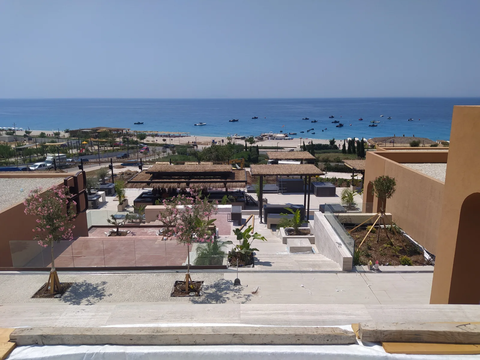 Palasa Travel Guide: Beach, Village & Llogara Gateway